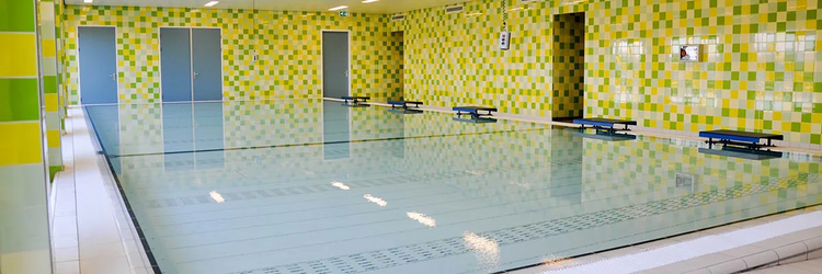 Movable pool floors – AquaMunit
